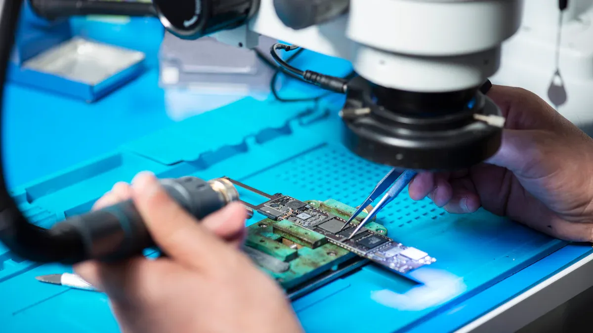 Chancen und Herausforderungen des AMS-Designs in VLSI-Schaltungen